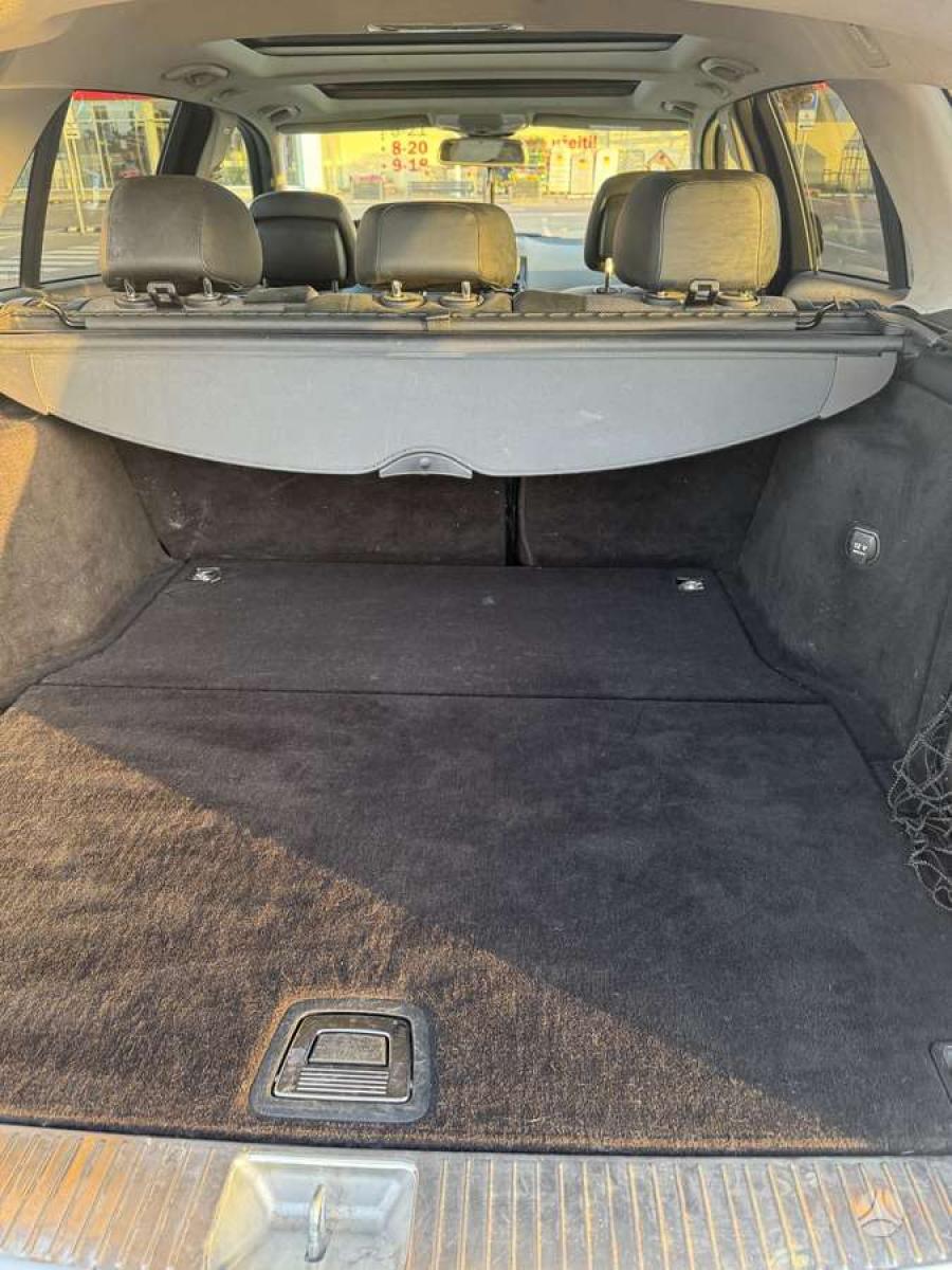 Melns Mercedes-Benz c-220 2008 Panevēža, ar dzinēja tilpumu 0.00 L un nobraukumu 412 tūkst. km par 4750 €, foto 10 vietnē AUTOMOTO.COM.LV