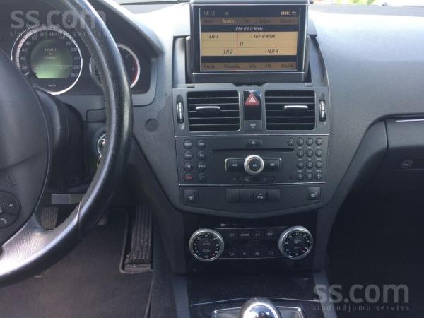 Black Mercedes-Benz c-220 2008 in Balvi, with an engine capacity of 2.10 L and mileage of 343 thousand km for 3700 €, photo 5 on AUTOMOTO.COM.LV