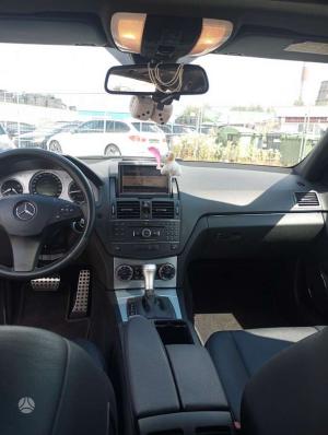 Melns Mercedes-Benz c-220 2008 Kauņa, ar dzinēja tilpumu 2.10 L un nobraukumu 300 tūkst. km par 3650 €, foto 12 vietnē AUTOMOTO.COM.LV