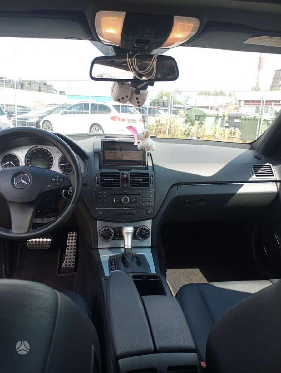 Melns Mercedes-Benz c-220 2008 Kauņa, ar dzinēja tilpumu 2.10 L un nobraukumu 300 tūkst. km par 3650 €, foto 12 vietnē AUTOMOTO.COM.LV