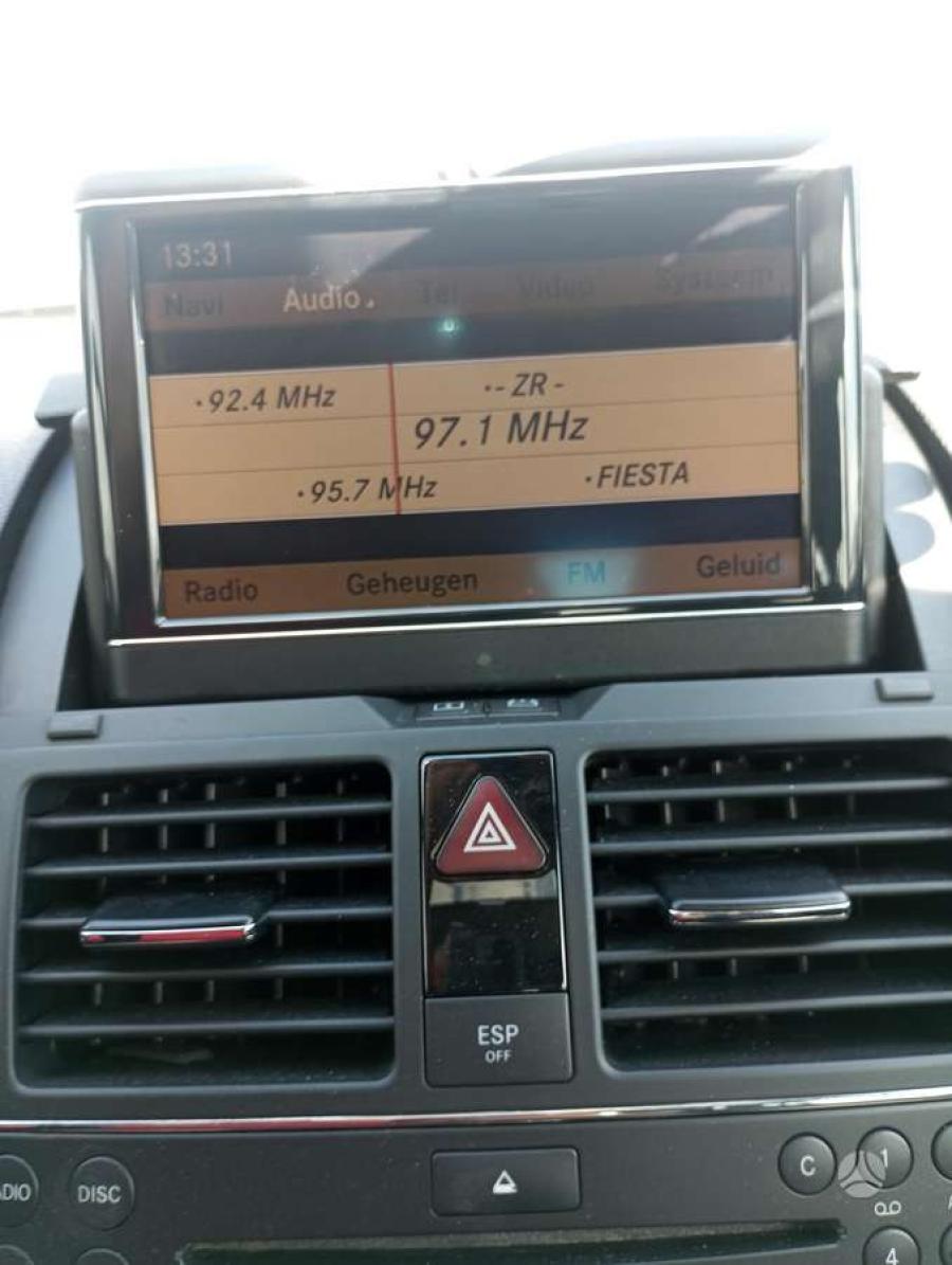 Melns Mercedes-Benz c-220 2008 Kauņa, ar dzinēja tilpumu 2.10 L un nobraukumu 300 tūkst. km par 3650 €, foto 23 vietnē AUTOMOTO.COM.LV