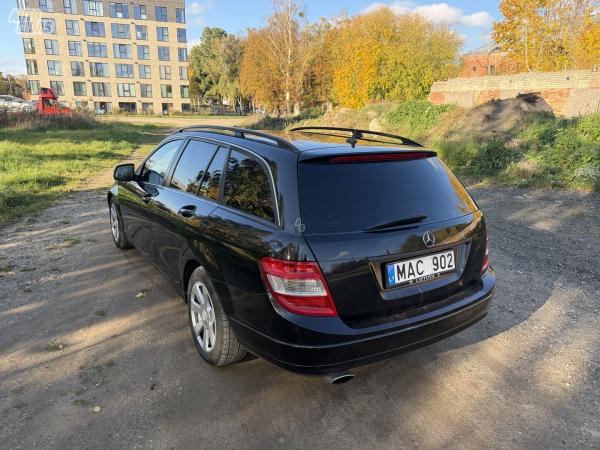 Mercedes-Benz c-220 2008 Kauņa vietnē Melns Mercedes-Benz c-220 2008 Kauņa, ar dzinēja tilpumu 2.20 L un nobraukumu 304 tūkst. km par 1850 €, foto 7 vietnē AUTOMOTO.COM.LV