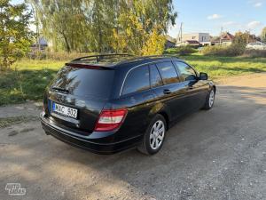 Черный Мерседес Ц 220 2008 в Каунас, объемом двигателя 2.20 л и пробегом 304 тыс. км за 1850 €, фото 9 на AUTOMOTO.COM.LV