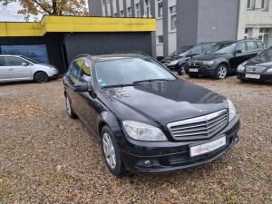 Black Mercedes-Benz c-220 2009 in Kaunas, with an engine capacity of 2.20 L and mileage of 350 thousand km for 3300 €, photo  on AUTOMOTO.COM.LV