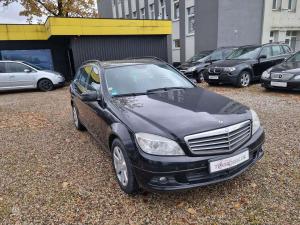 Black Mercedes-Benz c-220 2009 in Kaunas, with an engine capacity of 2.20 L and mileage of 350 thousand km for 3300 €, photo  on AUTOMOTO.COM.LV