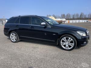 Black Mercedes-Benz c-220 2009 in Kaunas, with an engine capacity of 2.10 L and mileage of 303 thousand km for 4450 €, photo 15 on AUTOMOTO.COM.LV