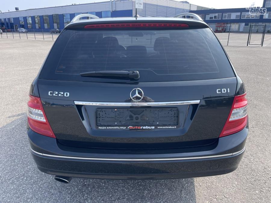 Black Mercedes-Benz c-220 2009 in Kaunas, with an engine capacity of 2.10 L and mileage of 303 thousand km for 4450 €, photo 17 on AUTOMOTO.COM.LV