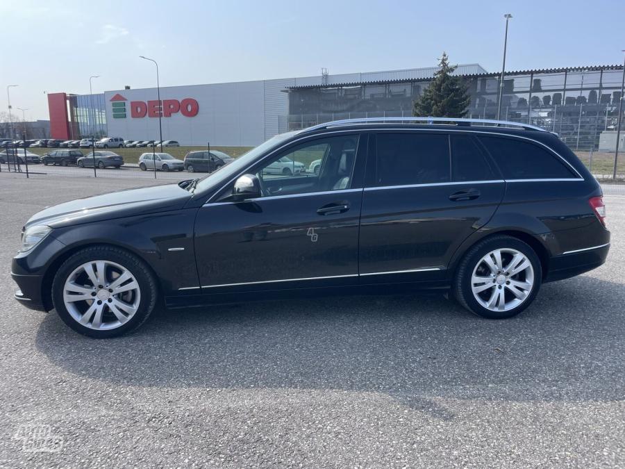 Black Mercedes-Benz c-220 2009 in Kaunas, with an engine capacity of 2.10 L and mileage of 303 thousand km for 4450 €, photo 18 on AUTOMOTO.COM.LV
