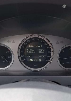 Черный Мерседес Ц 220 2009 в Алитус, объемом двигателя 2.14 л и пробегом 362 тыс. км за 4700 €, фото 7 на AUTOMOTO.COM.LV