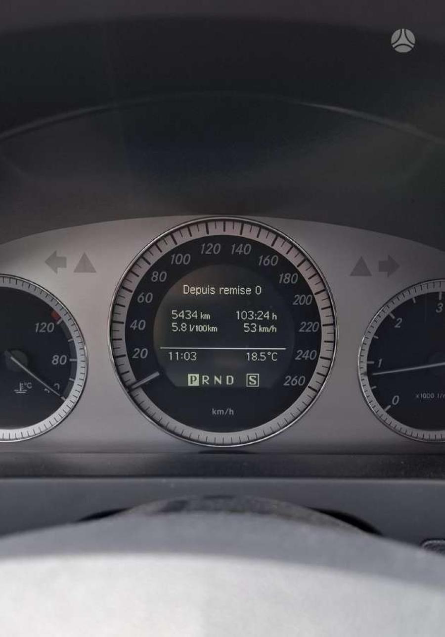 Черный Мерседес Ц 220 2009 в Алитус, объемом двигателя 2.14 л и пробегом 362 тыс. км за 4700 €, фото 7 на AUTOMOTO.COM.LV