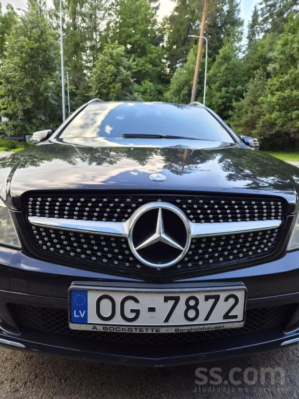 Black Mercedes-Benz c-220 2009 in Ogre, with an engine capacity of 2.10 L and mileage of 0 thousand km for 3650 €, photo 5 on AUTOMOTO.COM.LV