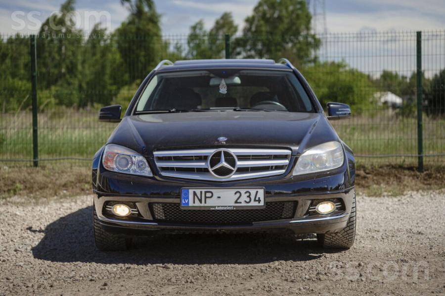 Melns Mercedes-Benz c-220 2009 Rīga, ar dzinēja tilpumu 2.20 L un nobraukumu 430 tūkst. km par 5490 €, foto 3 vietnē AUTOMOTO.COM.LV