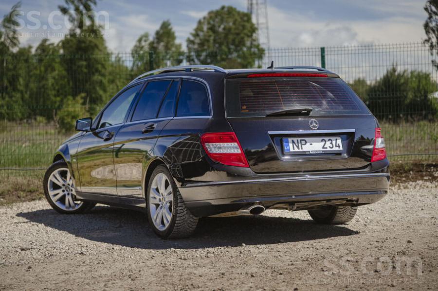 Melns Mercedes-Benz c-220 2009 Rīga, ar dzinēja tilpumu 2.20 L un nobraukumu 430 tūkst. km par 5490 €, foto 5 vietnē AUTOMOTO.COM.LV