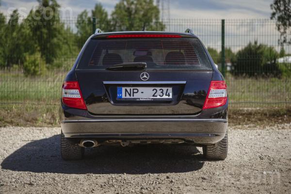 Melns Mercedes-Benz c-220 2009 Rīga, ar dzinēja tilpumu 2.20 L un nobraukumu 430 tūkst. km par 5490 €, foto 6 vietnē AUTOMOTO.COM.LV