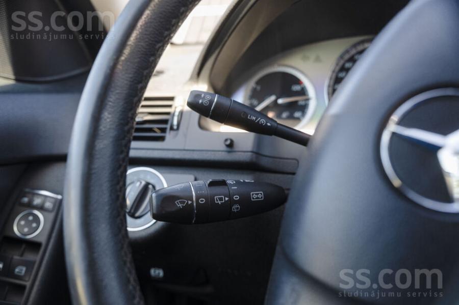 Melns Mercedes-Benz c-220 2009 Rīga, ar dzinēja tilpumu 2.20 L un nobraukumu 430 tūkst. km par 5490 €, foto 16 vietnē AUTOMOTO.COM.LV