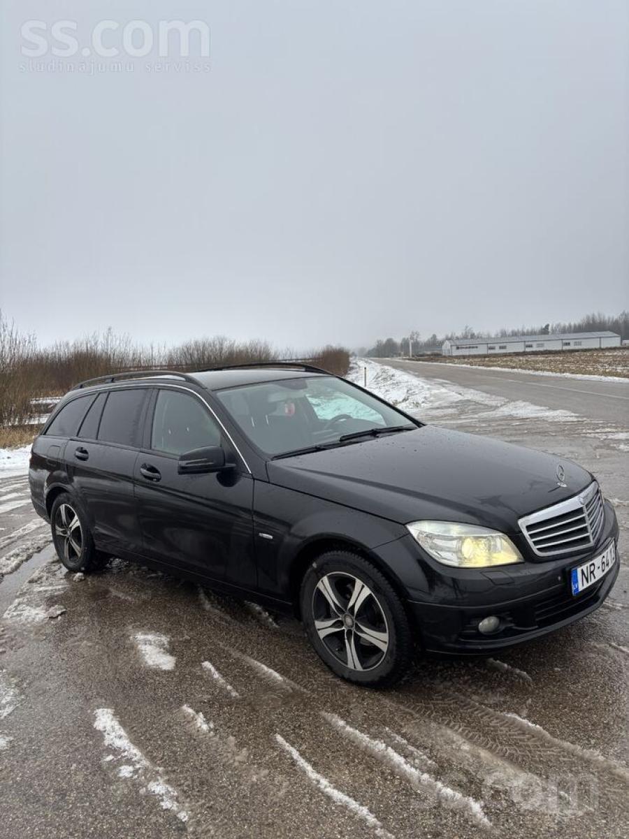 Melns Mercedes-Benz c-220 2010 Rīga, ar dzinēja tilpumu 2.20 L un nobraukumu 292 tūkst. km par 4400 €, foto 1 vietnē AUTOMOTO.COM.LV