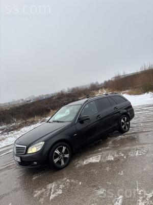 Melns Mercedes-Benz c-220 2010 Rīga, ar dzinēja tilpumu 2.20 L un nobraukumu 292 tūkst. km par 4400 €, foto 3 vietnē AUTOMOTO.COM.LV