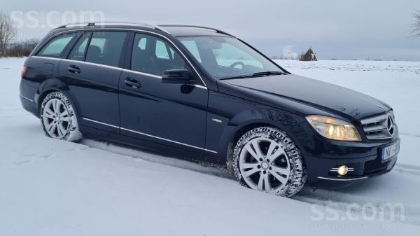 Melns Mercedes-Benz c-220 2010 Cēsis, ar dzinēja tilpumu 2.00 L un nobraukumu 296 tūkst. km par 3000 €, foto 2 vietnē AUTOMOTO.COM.LV