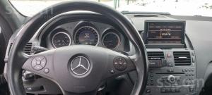 Melns Mercedes-Benz c-220 2010 Rīga, ar dzinēja tilpumu 2.20 L un nobraukumu 286 tūkst. km par 4900 €, foto 12 vietnē AUTOMOTO.COM.LV