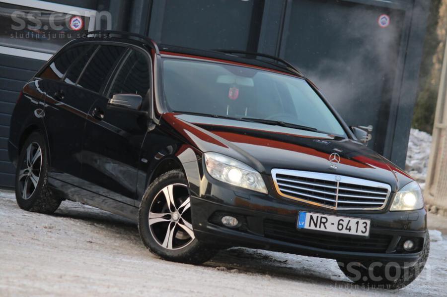 Black Mercedes-Benz c-220 2010 in Riga, with an engine capacity of 2.20 L and mileage of 0 thousand km for 5190 €, photo 4 on AUTOMOTO.COM.LV