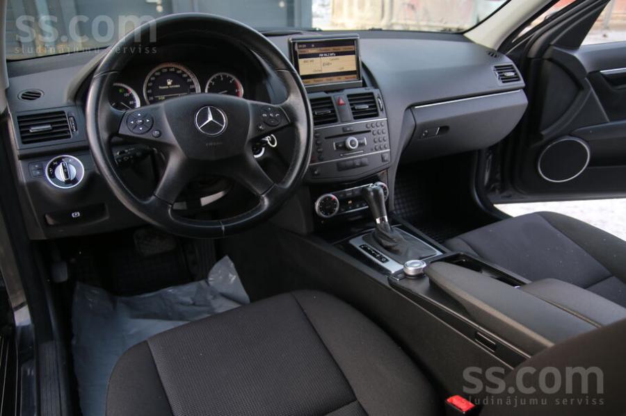 Black Mercedes-Benz c-220 2010 in Riga, with an engine capacity of 2.20 L and mileage of 0 thousand km for 5190 €, photo 10 on AUTOMOTO.COM.LV
