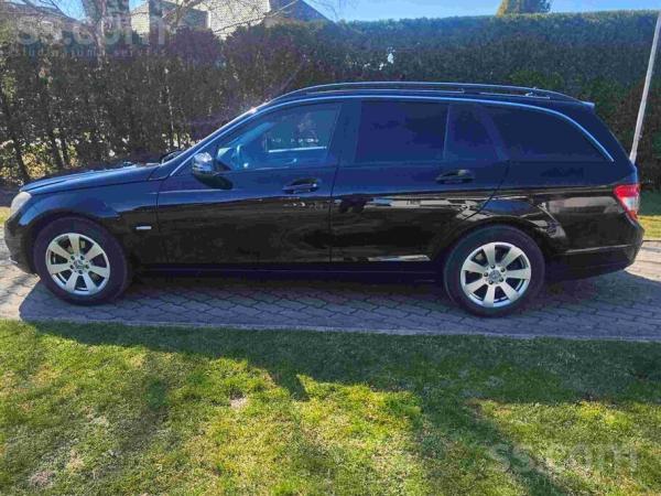 Black Mercedes-Benz c-220 2010 in Riga, with an engine capacity of 2.20 L and mileage of 267 thousand km for 2500 €, photo 5 on AUTOMOTO.COM.LV