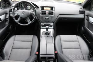 Melns Mercedes-Benz c-220 2010 Rīga, ar dzinēja tilpumu 2.20 L un nobraukumu 0 tūkst. km par 4550 €, foto 24 vietnē AUTOMOTO.COM.LV