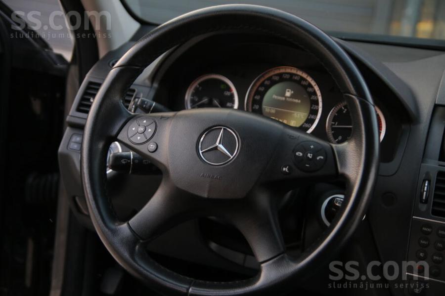 Melns Mercedes-Benz c-220 2010 Rīga, ar dzinēja tilpumu 2.20 L un nobraukumu 0 tūkst. km par 5190 €, foto 13 vietnē AUTOMOTO.COM.LV