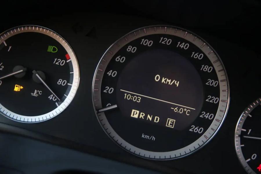 Melns Mercedes-Benz c-220 2010 Rīga, ar dzinēja tilpumu 2.20 L un nobraukumu 293 tūkst. km par 5190 €, foto 26 vietnē AUTOMOTO.COM.LV