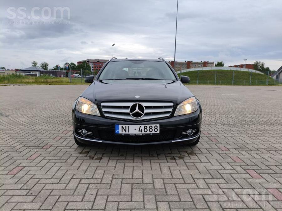Melns Mercedes-Benz c-220 2010 Valmiera, ar dzinēja tilpumu 2.20 L un nobraukumu 307 tūkst. km par 4780 €, foto 9 vietnē AUTOMOTO.COM.LV