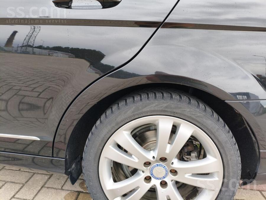 Melns Mercedes-Benz c-220 2010 Valmiera, ar dzinēja tilpumu 2.20 L un nobraukumu 307 tūkst. km par 4780 €, foto 13 vietnē AUTOMOTO.COM.LV