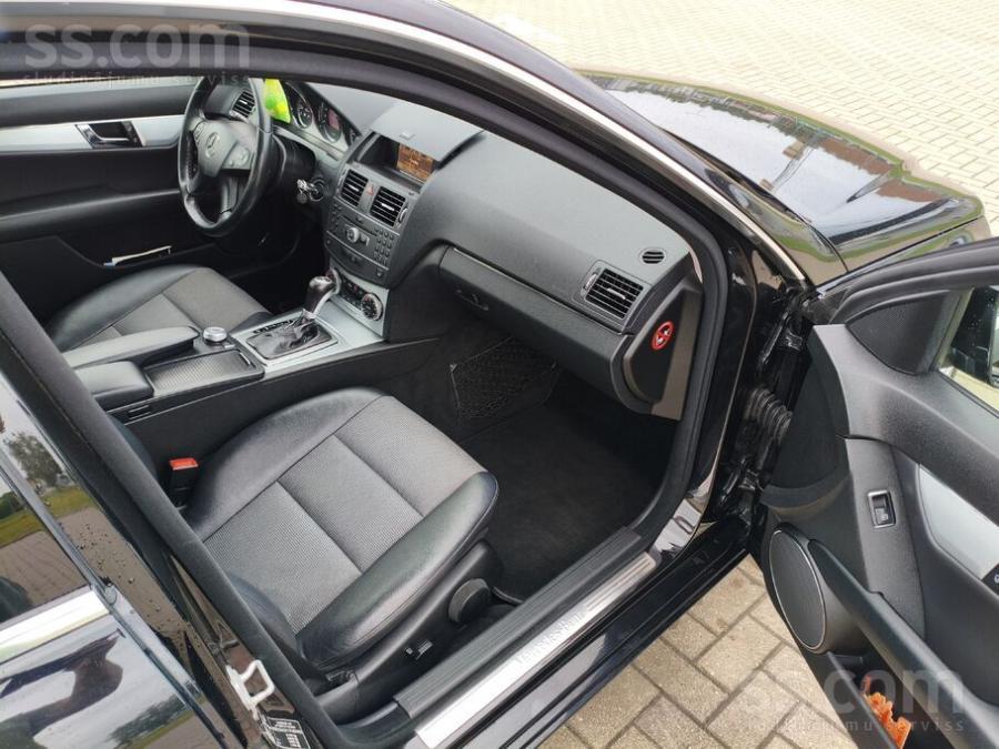 Melns Mercedes-Benz c-220 2010 Valmiera, ar dzinēja tilpumu 2.20 L un nobraukumu 307 tūkst. km par 4780 €, foto 17 vietnē AUTOMOTO.COM.LV