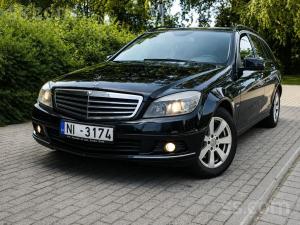 Black Mercedes-Benz c-220 2010 in Riga, with an engine capacity of 2.20 L and mileage of 265 thousand km for 4450 €, photo  on AUTOMOTO.COM.LV