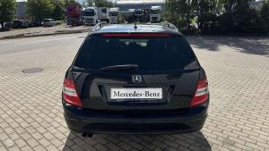 Melns Mercedes-Benz c-220 2010 Marijampole, ar dzinēja tilpumu 2.20 L un nobraukumu 355 tūkst. km par 4600 €, foto 8 vietnē AUTOMOTO.COM.LV