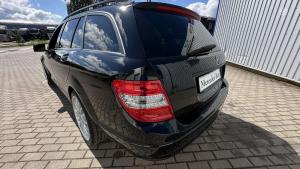 Melns Mercedes-Benz c-220 2010 Marijampole, ar dzinēja tilpumu 2.20 L un nobraukumu 355 tūkst. km par 4600 €, foto 22 vietnē AUTOMOTO.COM.LV