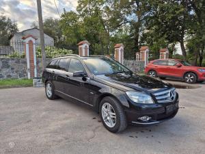 Melns Mercedes-Benz c-220 2011 Viļņa, ar dzinēja tilpumu 0.00 L un nobraukumu 255 tūkst. km par 4100 €, foto 3 vietnē AUTOMOTO.COM.LV