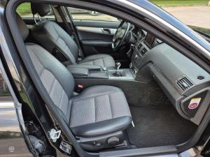 Melns Mercedes-Benz c-220 2011 Viļņa, ar dzinēja tilpumu 0.00 L un nobraukumu 255 tūkst. km par 4100 €, foto 15 vietnē AUTOMOTO.COM.LV