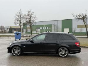 Black Mercedes-Benz c-220 2011 in Siauliai, with an engine capacity of 2.14 L and mileage of 264 thousand km for 6890 €, photo 7 on AUTOMOTO.COM.LV