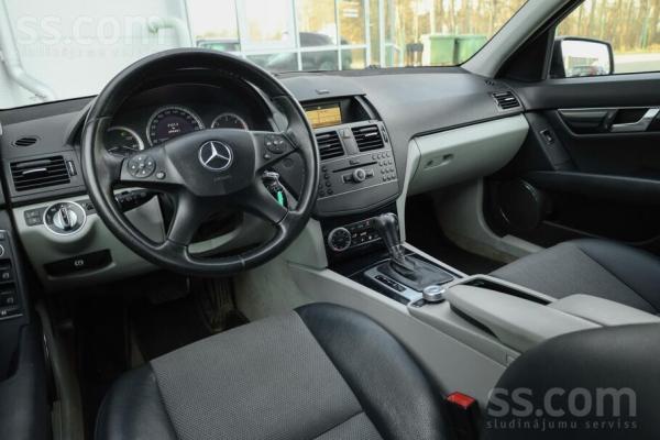 Melns Mercedes-Benz c-220 2011 Rīga, ar dzinēja tilpumu 2.20 L un nobraukumu 0 tūkst. km par 4995 €, foto 8 vietnē AUTOMOTO.COM.LV