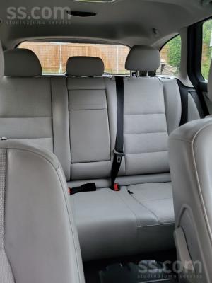 Melns Mercedes-Benz c-220 2011 Rīga, ar dzinēja tilpumu 2.20 L un nobraukumu 332 tūkst. km par 4500 €, foto 7 vietnē AUTOMOTO.COM.LV