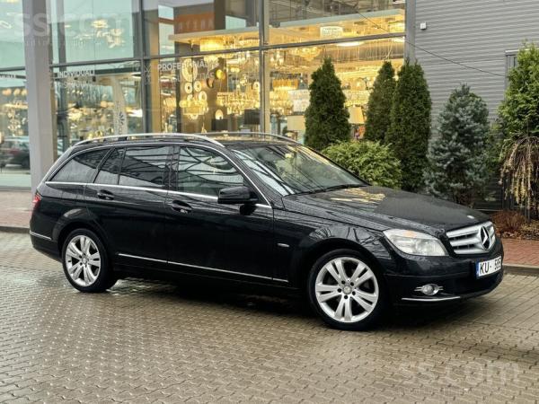 Черный Мерседес Ц 220 2011 в Рига, объемом двигателя 2.20 л и пробегом 324 тыс. км за 5800 €, фото 3 на AUTOMOTO.COM.LV