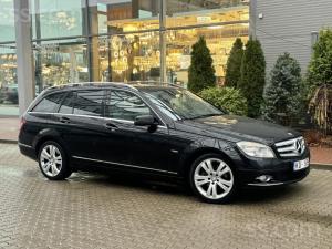 Черный Мерседес Ц 220 2011 в Рига, объемом двигателя 2.20 л и пробегом 324 тыс. км за 5800 €, фото 4 на AUTOMOTO.COM.LV