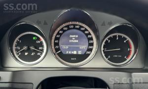 Черный Мерседес Ц 220 2011 в Рига, объемом двигателя 2.20 л и пробегом 324 тыс. км за 5800 €, фото 19 на AUTOMOTO.COM.LV