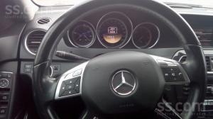 Black Mercedes-Benz c-220 2011 in Cesis, with an engine capacity of 2.20 L and mileage of 252 thousand km for 7500 €, photo 8 on AUTOMOTO.COM.LV