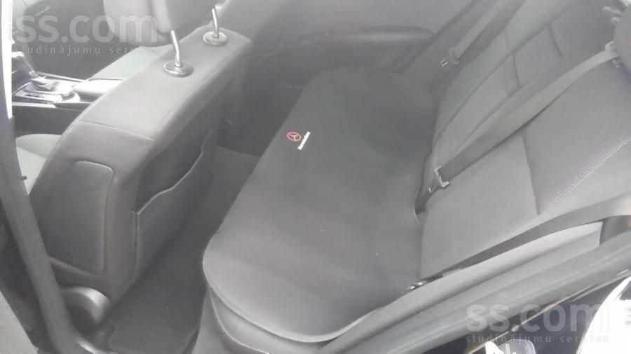 Black Mercedes-Benz c-220 2011 in Cesis, with an engine capacity of 2.20 L and mileage of 252 thousand km for 7500 €, photo 17 on AUTOMOTO.COM.LV