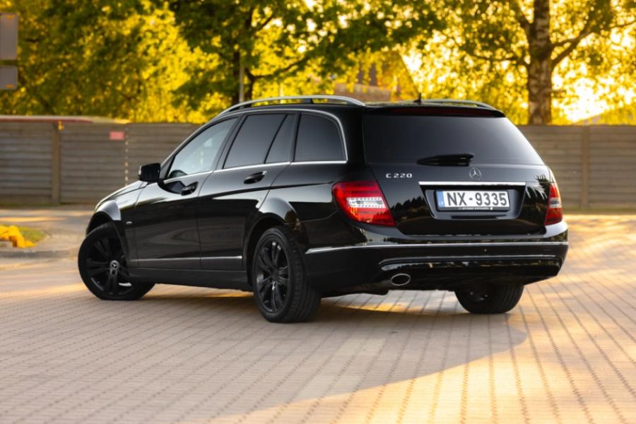 Melns Mercedes-Benz c-220 2011 Rīga, ar dzinēja tilpumu 2.20 L un nobraukumu 332 tūkst. km par 6900 €, foto 5 vietnē AUTOMOTO.COM.LV