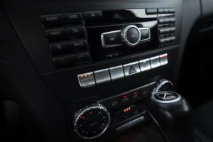 Melns Mercedes-Benz c-220 2011 Rīga, ar dzinēja tilpumu 2.20 L un nobraukumu 332 tūkst. km par 6900 €, foto 11 vietnē AUTOMOTO.COM.LV