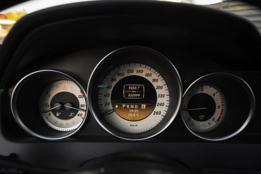 Melns Mercedes-Benz c-220 2011 Rīga, ar dzinēja tilpumu 2.20 L un nobraukumu 332 tūkst. km par 6900 €, foto 17 vietnē AUTOMOTO.COM.LV