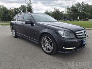 Melns Mercedes-Benz c-220 2011 Rīga, ar dzinēja tilpumu 2.20 L un nobraukumu 298 tūkst. km par 6890 €, foto 4 vietnē AUTOMOTO.COM.LV
