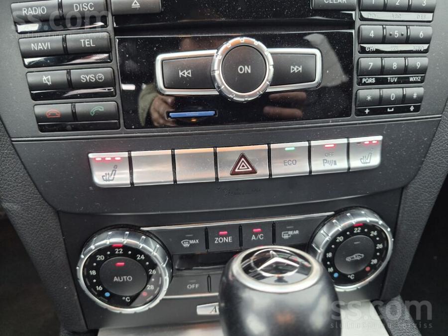 Melns Mercedes-Benz c-220 2011 Rīga, ar dzinēja tilpumu 2.20 L un nobraukumu 298 tūkst. km par 6890 €, foto 8 vietnē AUTOMOTO.COM.LV